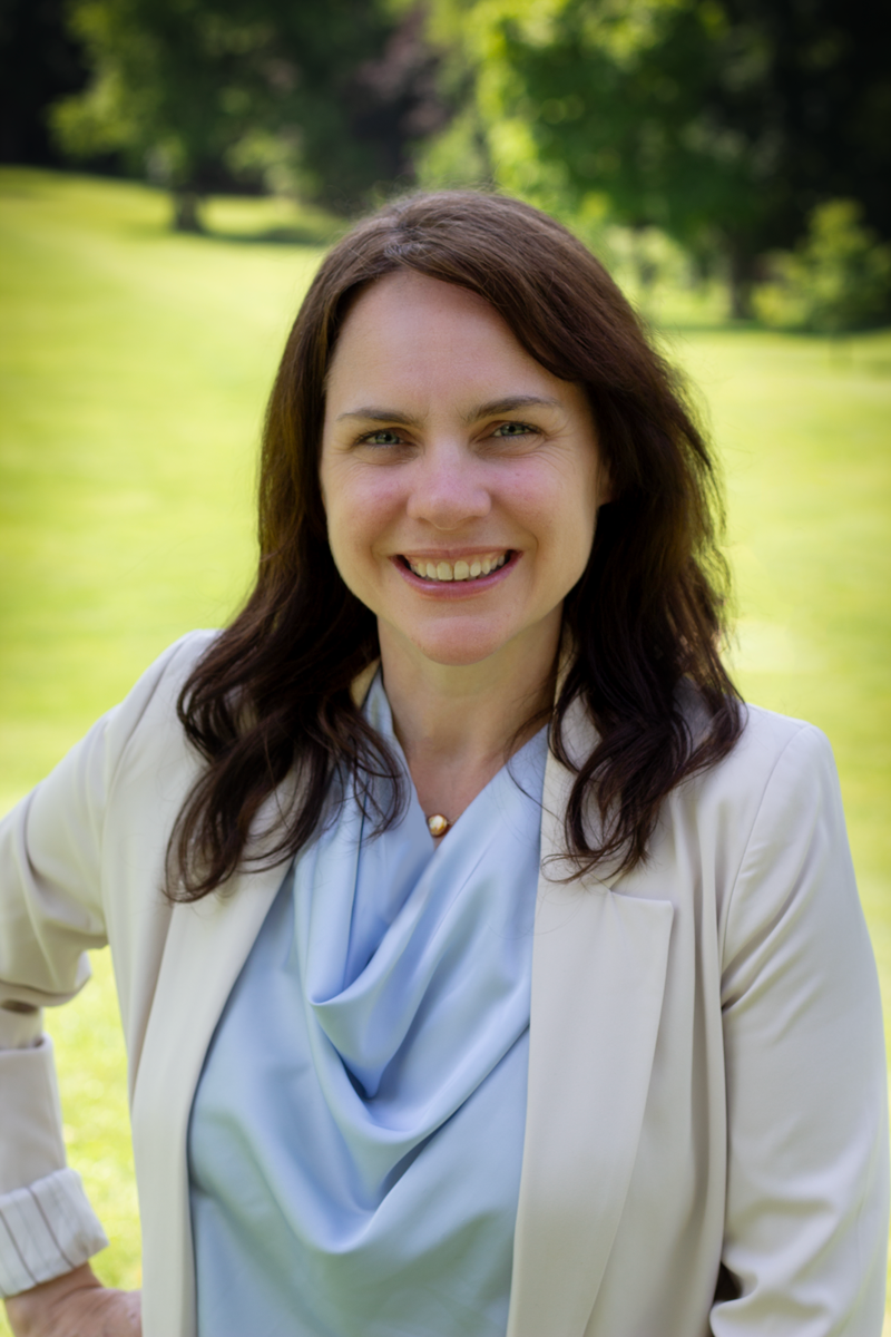 LMC promotes Deirdre Garland to VP of marketing | LBM Journal