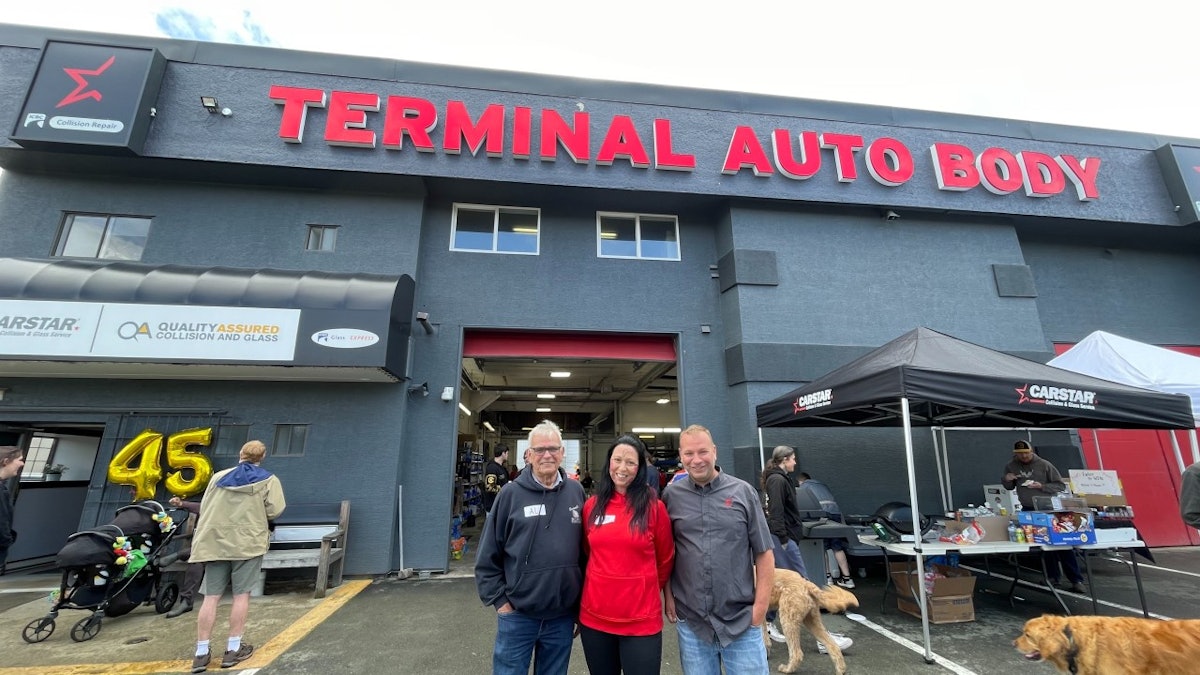 Making Milestones: Descoteau family CARSTAR turns 45 | Collision Repair Mag